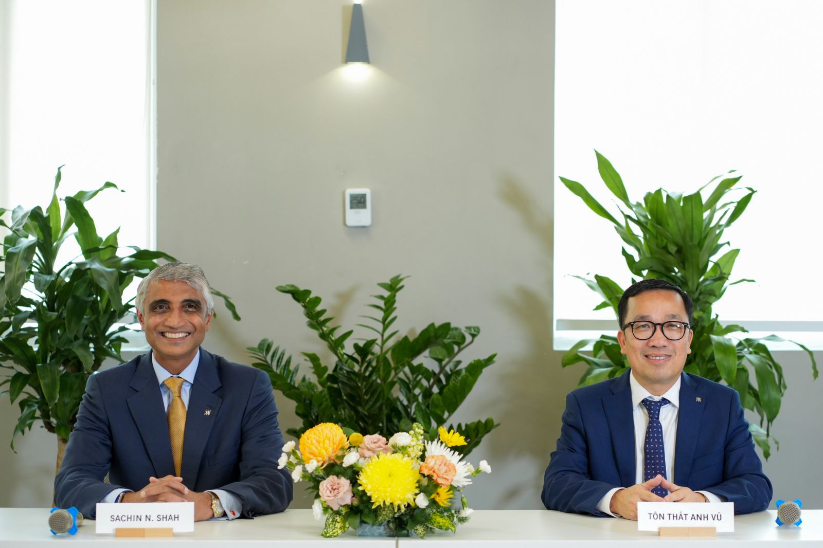 Động thái mới của Manulife nhằm bảo vệ quyền lợi khách hàng - Thế Giới Ảnh